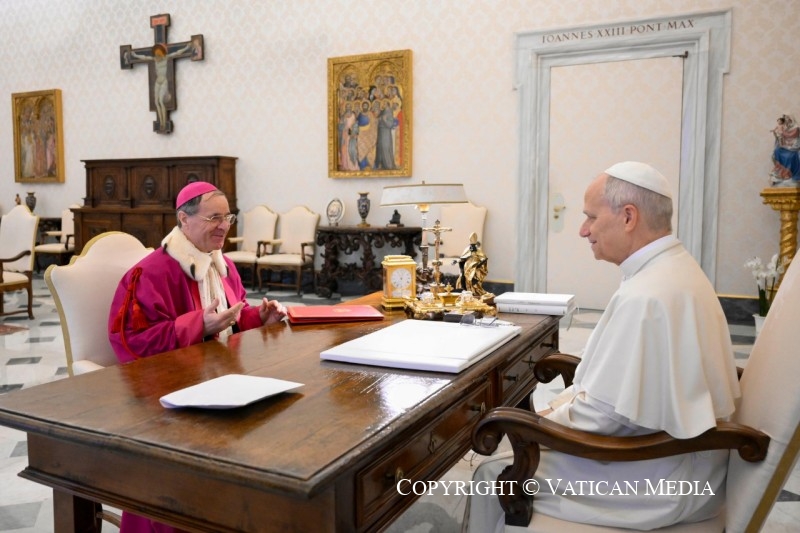 ¿Cuál es la relación entre la Sagrada Escritura y la Tradición? Papa ...